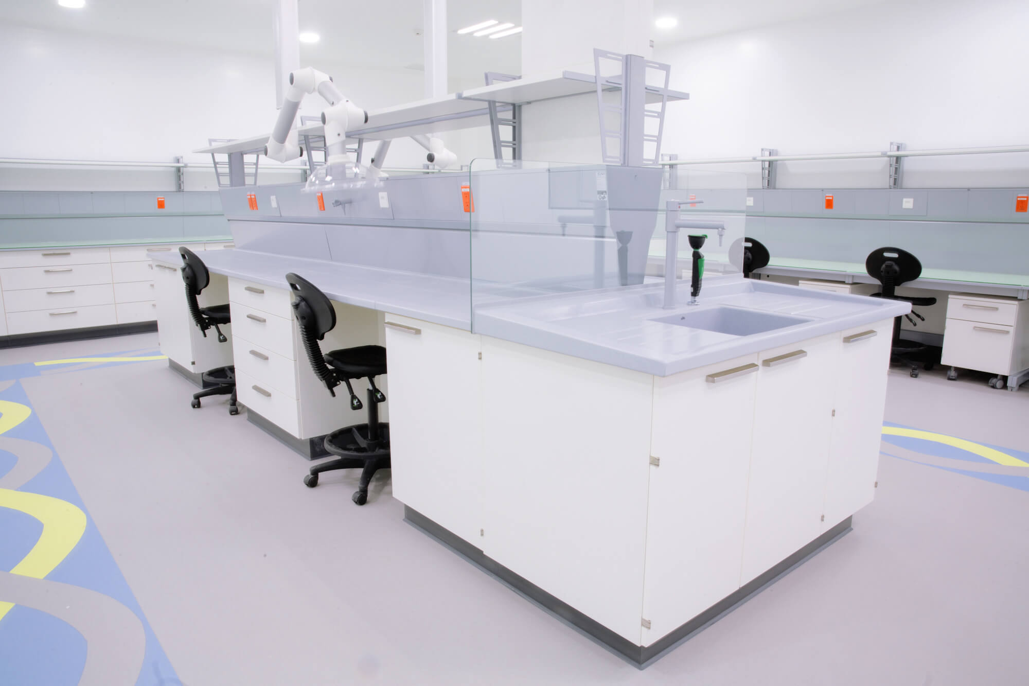 Sophia Research Center CIS | ICHEP